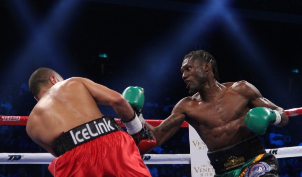 Fotos: Walters – Darchinyan – World Boxing Association