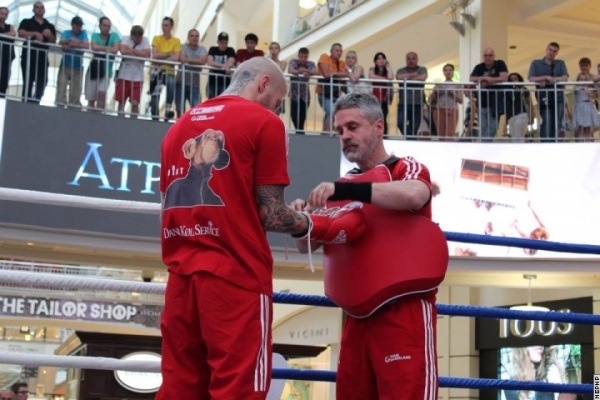 Photos: Nielsen and Chudinov Showing Off Their Moves – World Boxing ...