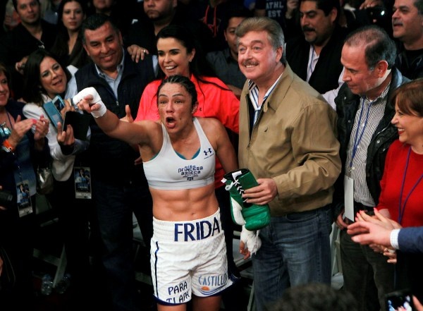 Jackie Nava noqueó y retuvo sus títulos en México – World Boxing ...