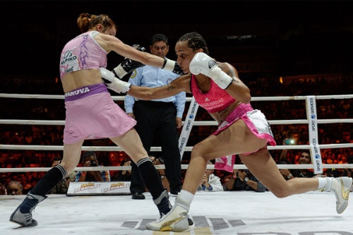 Mayerlin Rivas se impuso a Galina Ivanova y retuvo título en Caracas ...