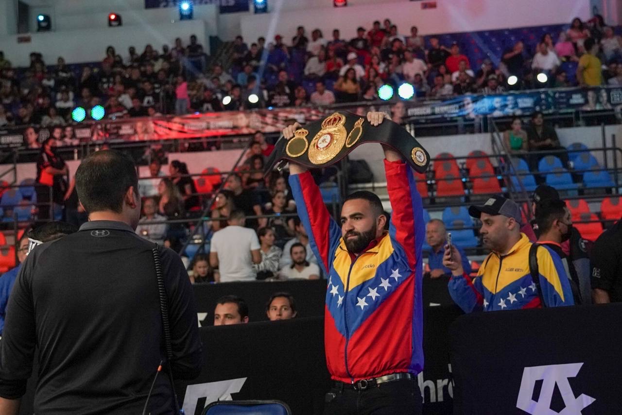 Mayerlin Rivas regresó y retuvo su corona WBA súper gallo – World ...